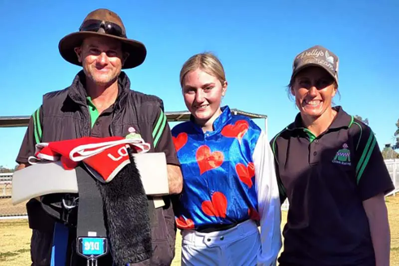 Gillett Family Ends 2022 In Style In Alice Spring Horse Racing
