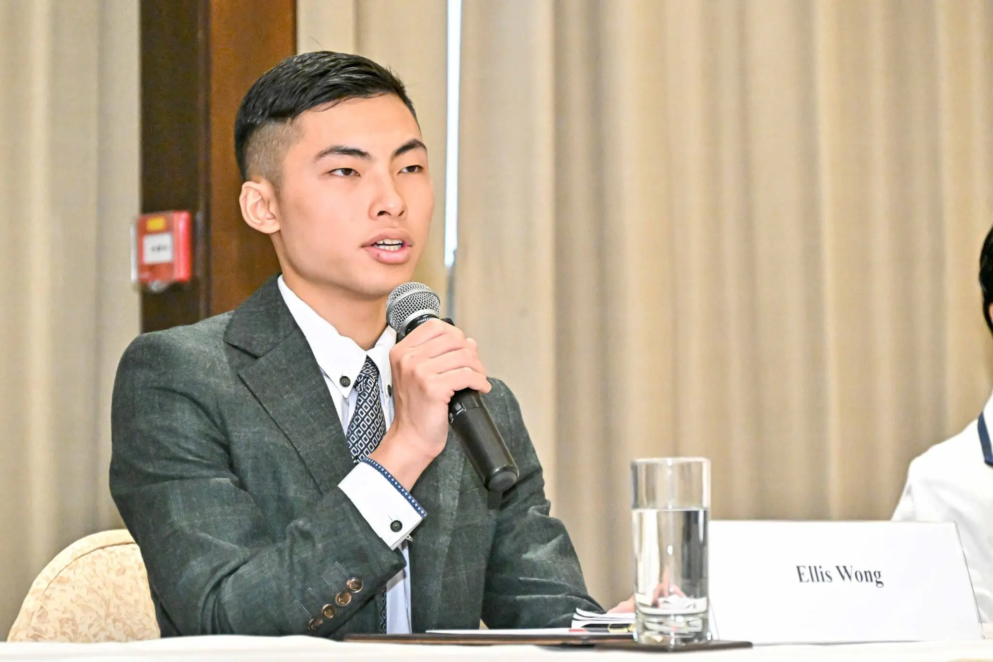 Apprentice Ellise Wong Set For Hong Kong Debut At Sha Tin