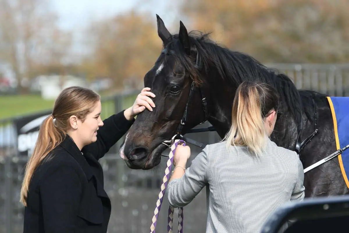 Samantha Logan Chasing Cambridge Triumph With Aussie Betty