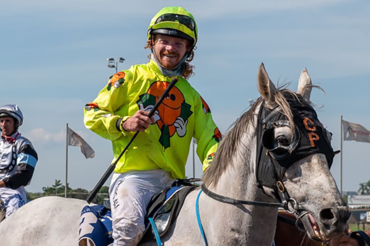 Thomas Doyle Avoids Serious Injury After Darwin Fall